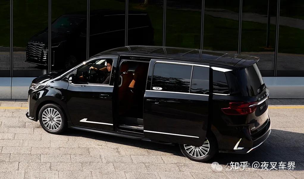 上汽发布全新MPV，酷似GL8！2.0T+8AT，7/9座可选，现款10万 - 知乎