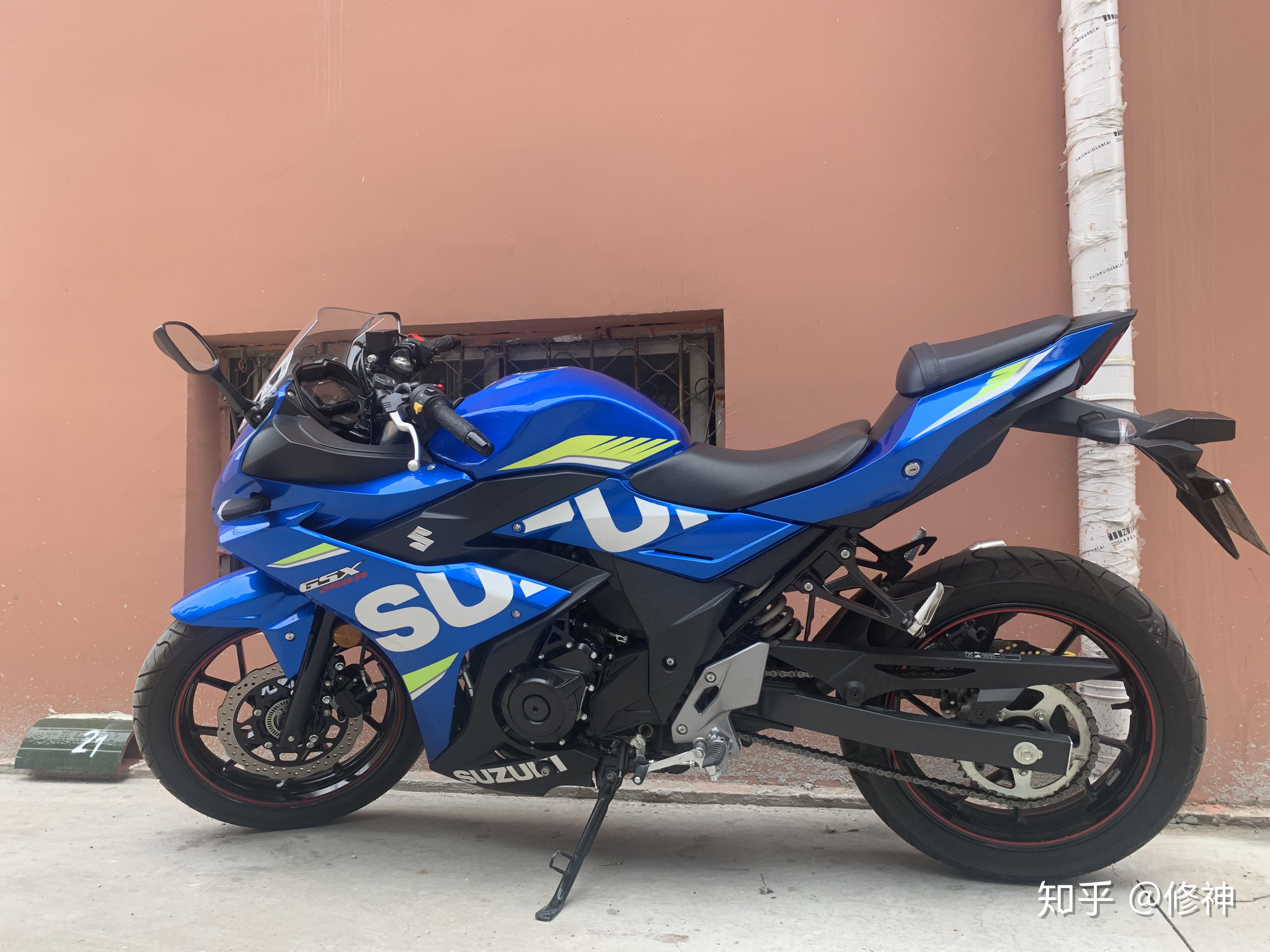 如何评价铃木GSX250r？ - 知乎