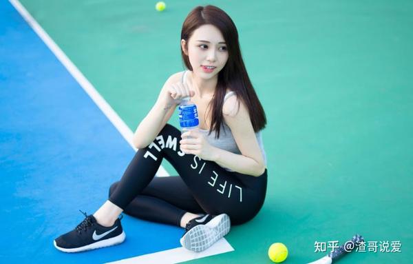女生喜欢男生有10种表现,越喜欢越明显! 知乎