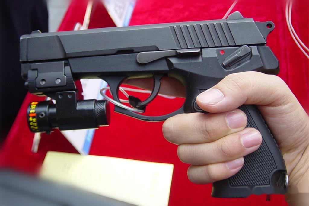 中国CS/LP5型自动手枪 VS 奥地利格洛克43 - 知乎