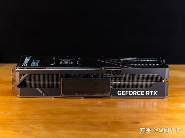华硕/七彩虹RTX 4090 24GB显卡首发评测 - 知乎