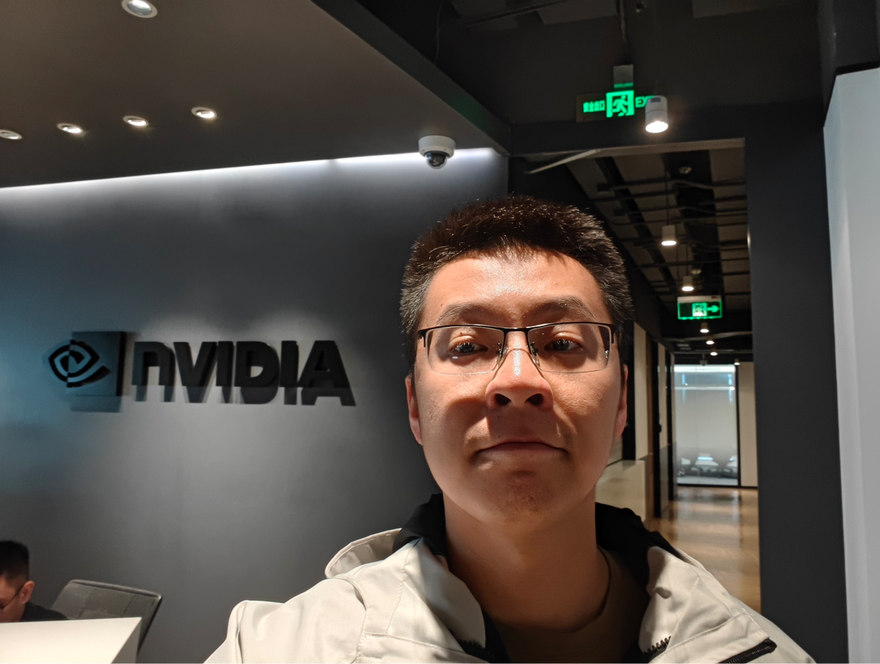 RTX50系显卡AI特性解析，看看英伟达如何重塑游戏体验 - 知乎