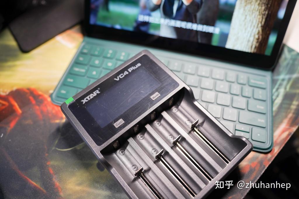 充电电池规格太多？18W快充，一个充电器搞定！XTAR VC4 Plus实测 - 知乎