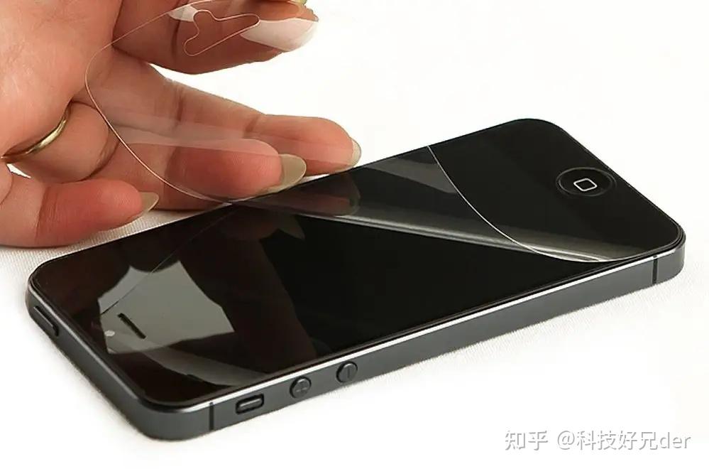 一文看懂：8 种主流手机膜的利与弊，该如何选择购买？ - 知乎
