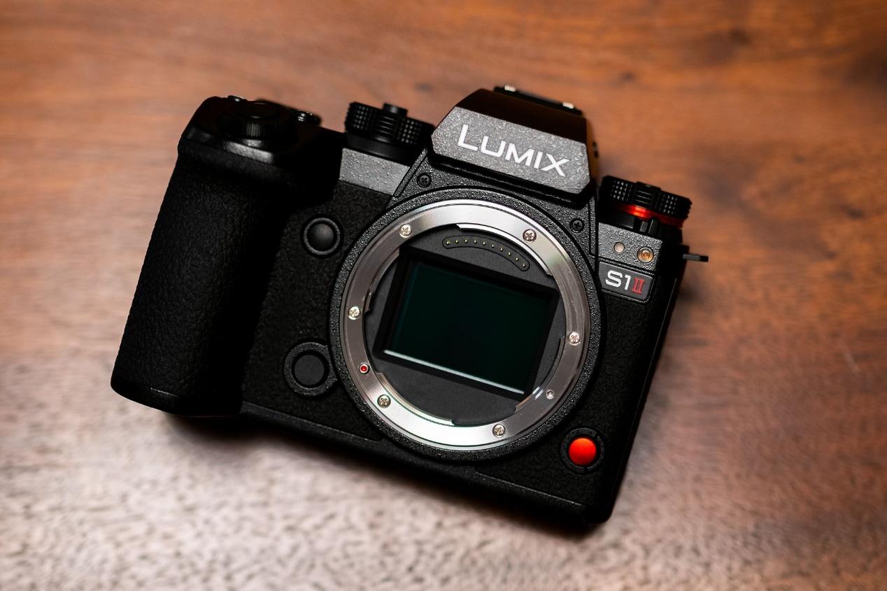 低感实力出众！松下LUMIX S1M2动态范围测试出炉 - 知乎