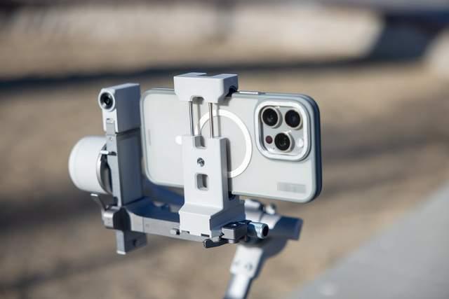 大疆RS4 mini评测：智能化、重量轻，单人视频拍摄稳定利器 - 知乎