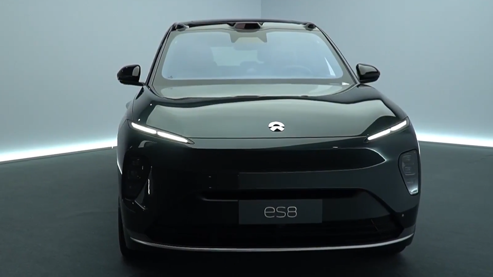 全新蔚来ES8：起售价涨3.2万但更值了，50万以上无对手？ - 知乎