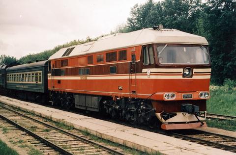 【内燃机车科普】至今仍然是内燃机车的速度记录保持者——TEP80型 - 知乎