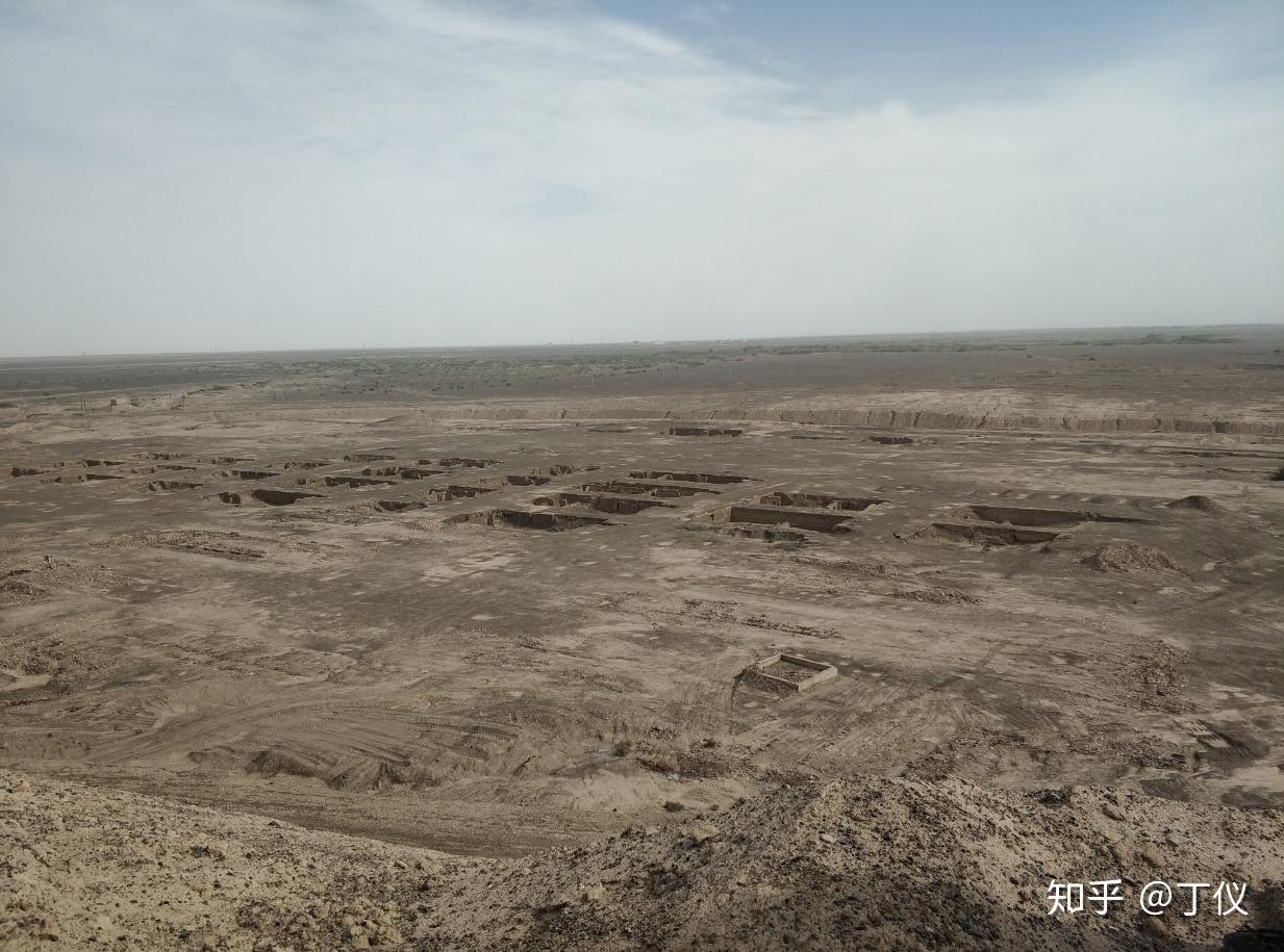 胡杨林边的热砂战线：戈壁滩上的八座要塞 - 知乎