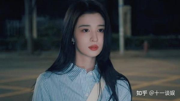 王楚然早期旧照惹争议，多次营销美过刘亦菲，却被质疑做了微调 知乎