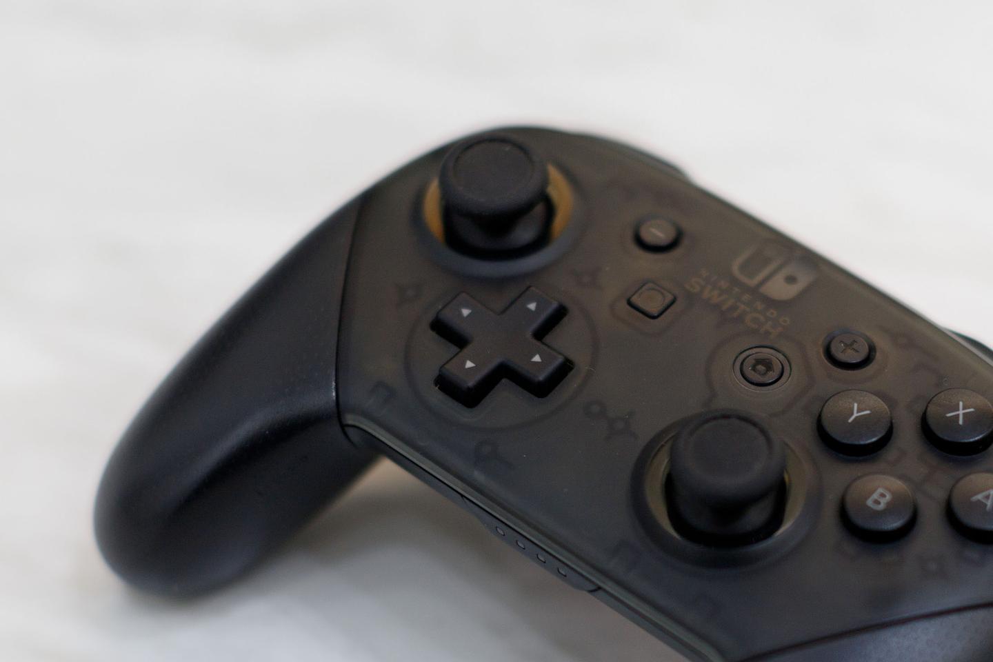 任天堂 Switch Pro 手柄评测 & 购买建议 - 知乎