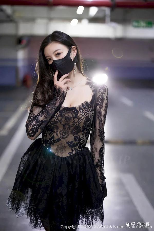 [性感] 女神杨晨晨Yome黑丝蕾丝连衣短裙丰腴身材写真 - 知乎