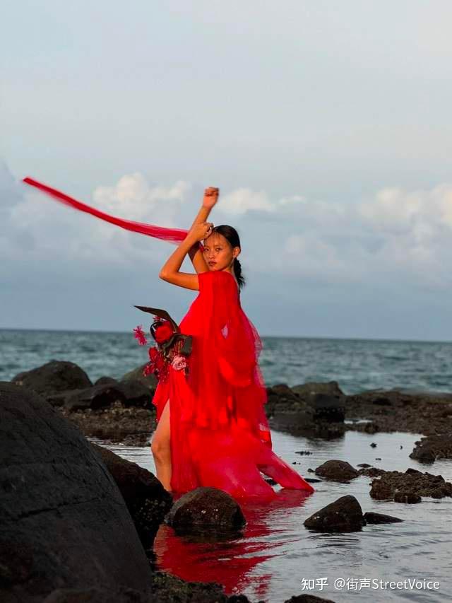 专访｜LÜCY：梦境与现实分界的海岸线，那里是我最安全的地方 - 知乎