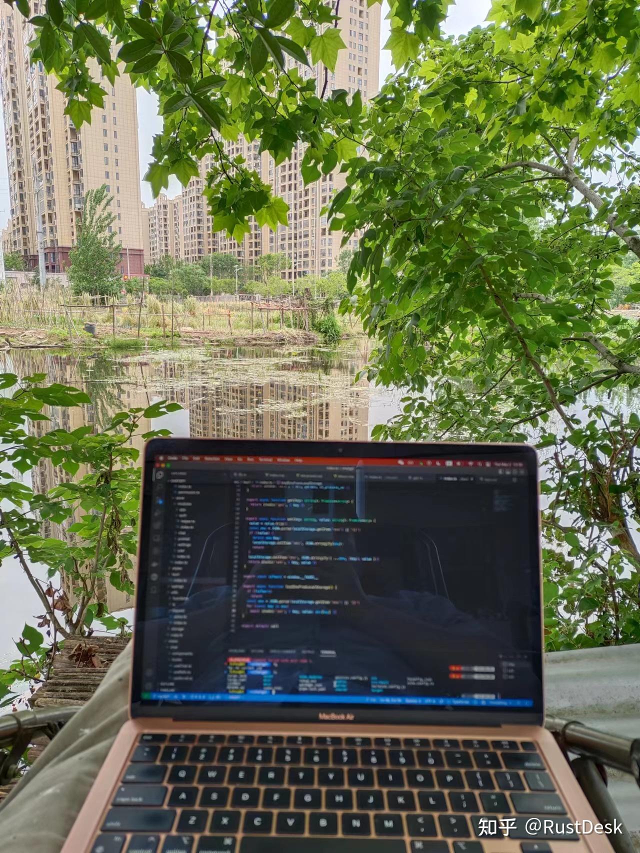 用 Rust + Tauri 构建全平台的 ChatGPT 应用 - 知乎