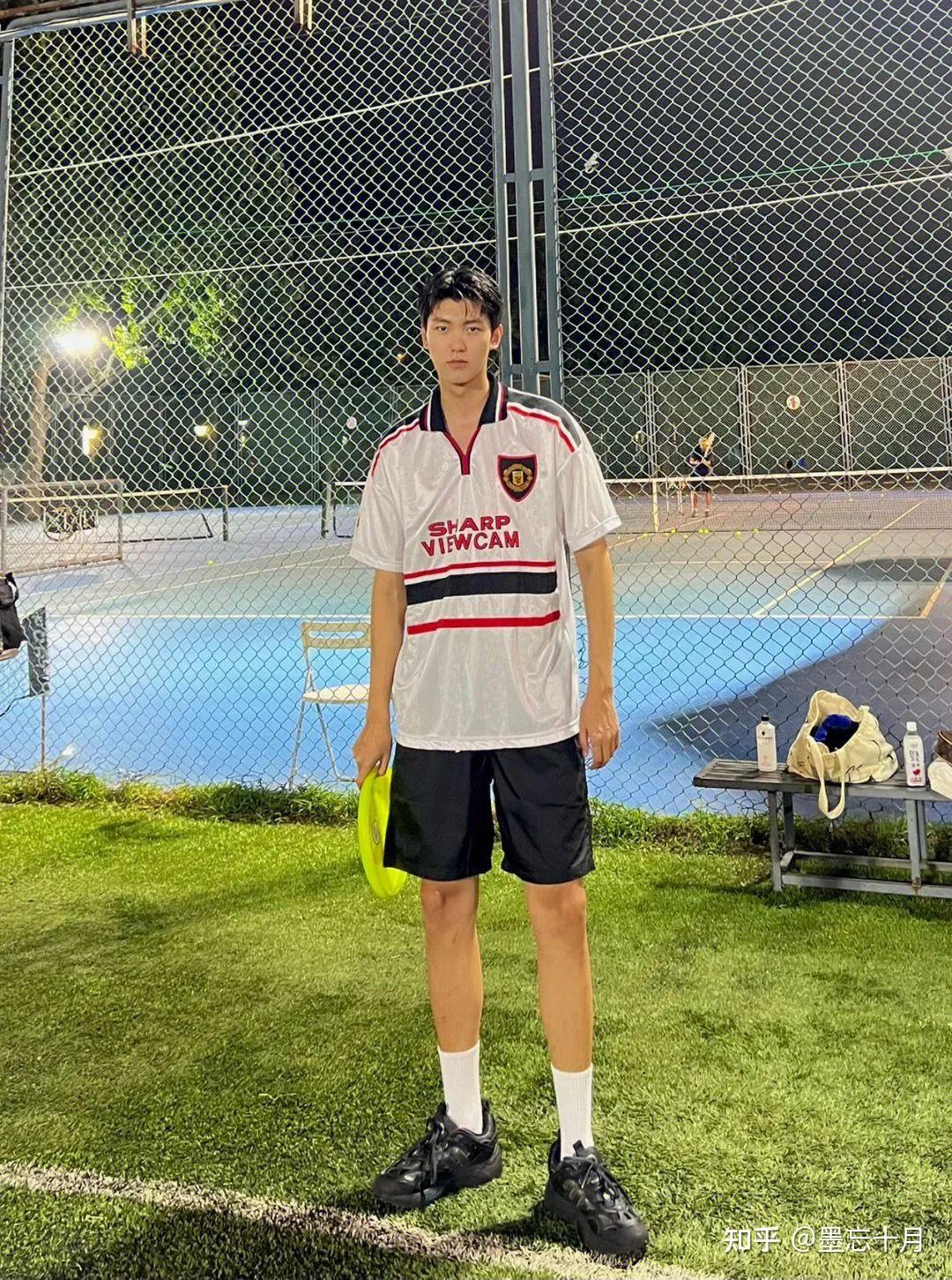 北京189cm模特，不仅长得帅身材更是绝了！ - 知乎