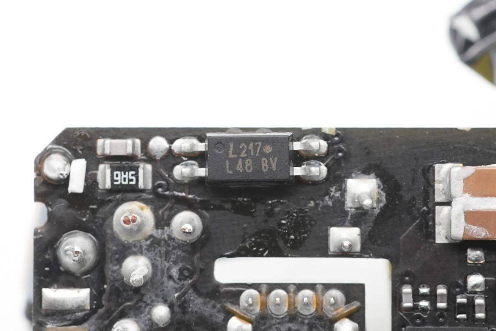 拆解报告：Apple苹果12W USB-A充电器A2167 - 知乎