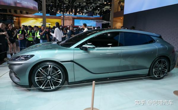腾势Z9GT在北京车展被围观，造型真性感，零百加速为2秒级 - 知乎