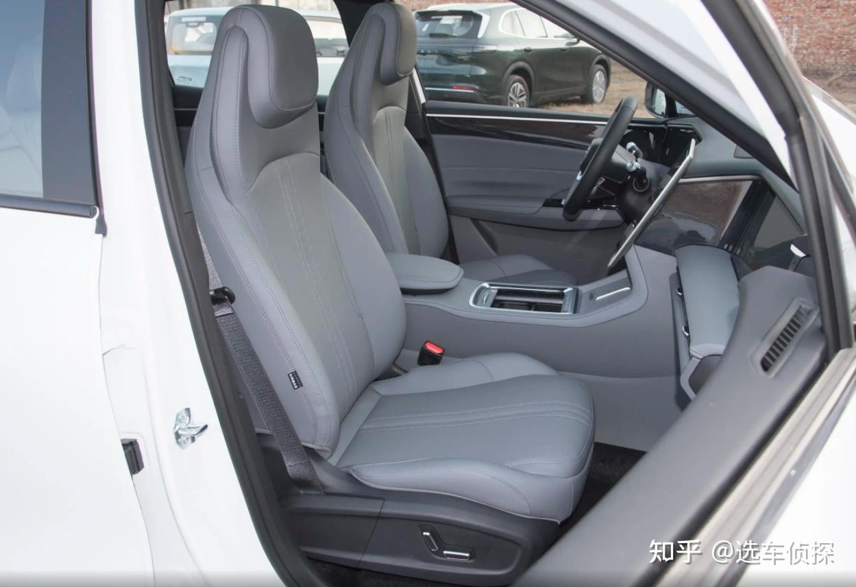 2025款银河L7 EM-i怎么样？换装1.5L插混，高低配变速箱不同 - 知乎