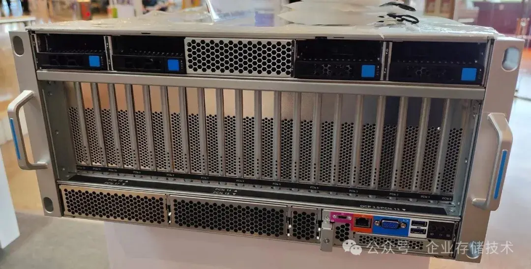ODCC大会现场的GPU服务器 & AI超节点 - 知乎