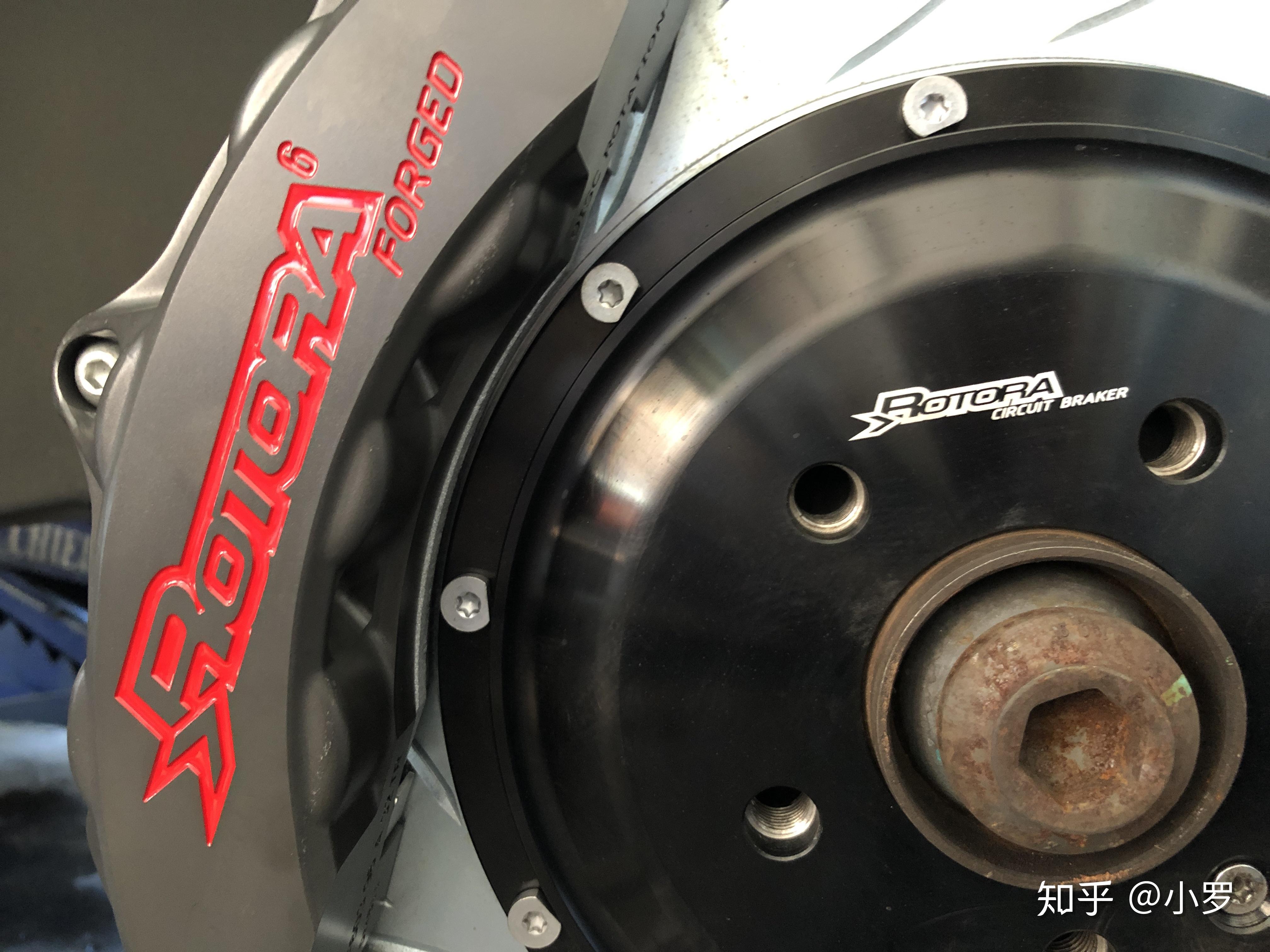 奥迪Q5•8R改装Rotora刹车套装 - 知乎