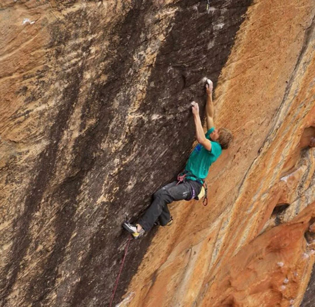 攀岩学会这六招，助你搞定大仰角 - 知乎