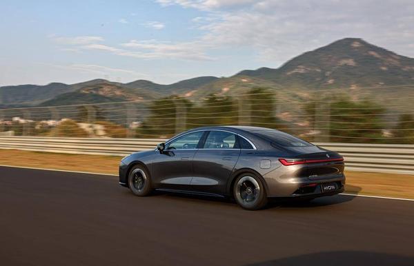 合创A06开定 年内交付 补贴后18-27万元 - 知乎