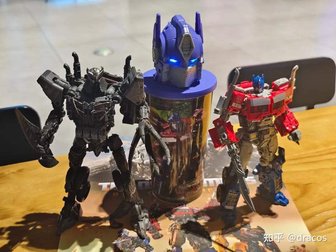 赶鸭子上架——SS-BB102 V级变七擎天柱 - 知乎