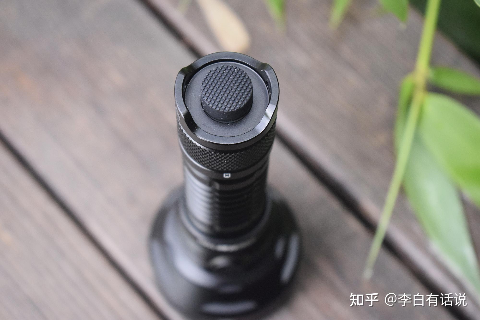 射程千米的实用悍将！Sofirn索菲恩TD01远射手电体验 - 知乎