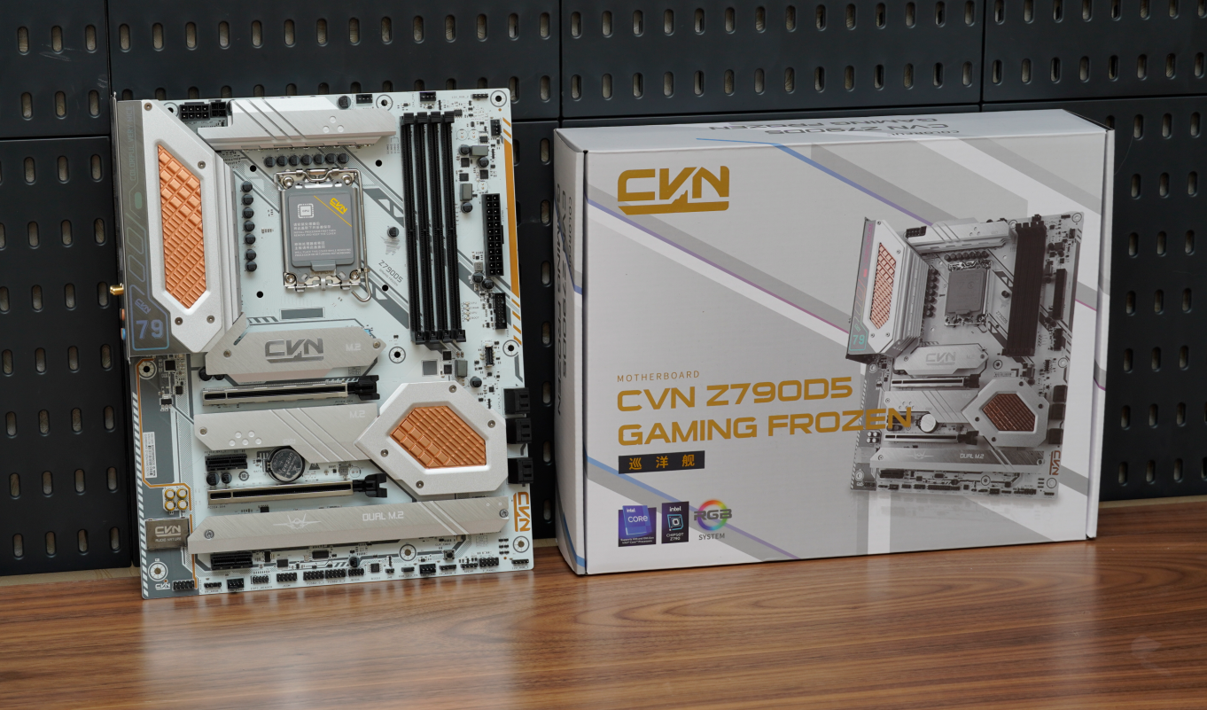 现在配电脑CPU选13600还是12700?