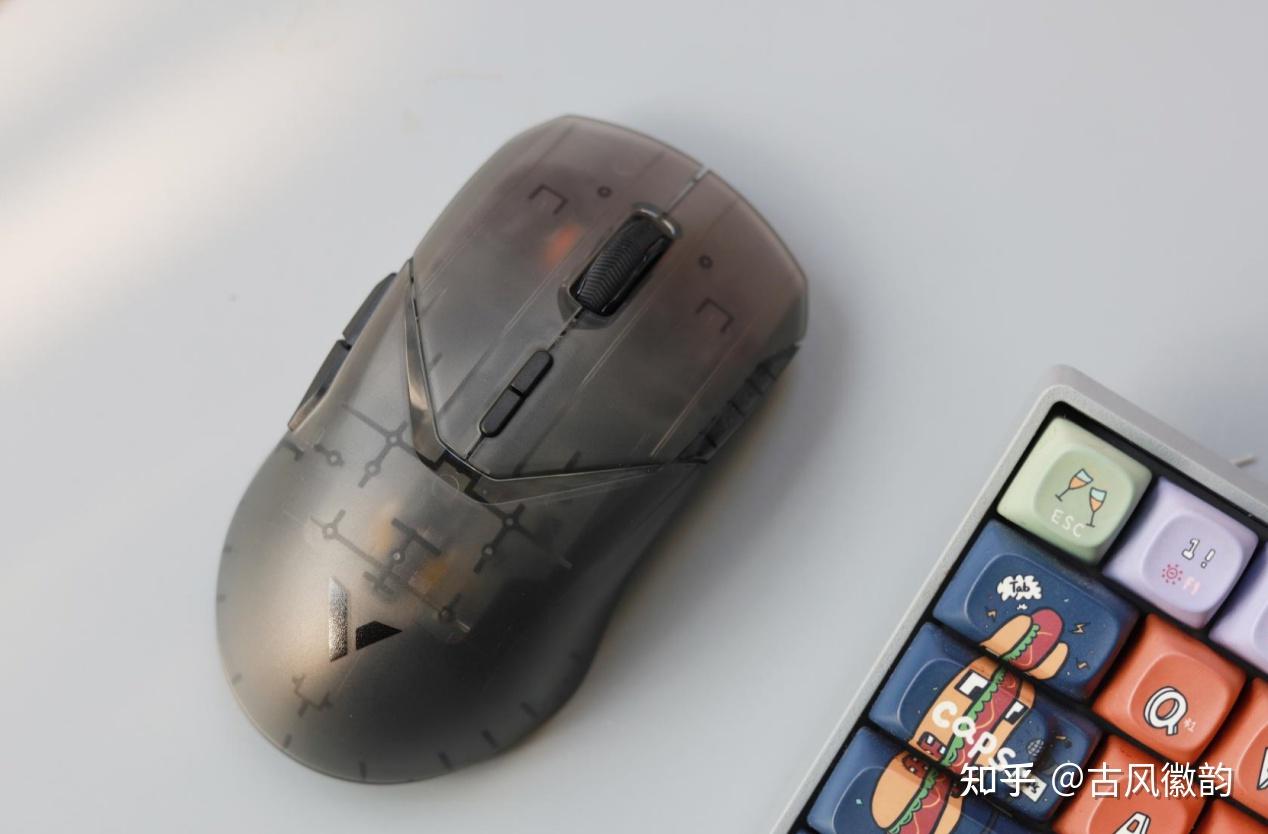 OTA无线8K，nano接收器，180h续航，雷柏VT9 Air游戏鼠标 - 知乎