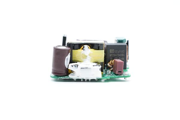 拆解报告：STEAM DECK原装45W USB-C电源适配器W20-045N1A - 知乎