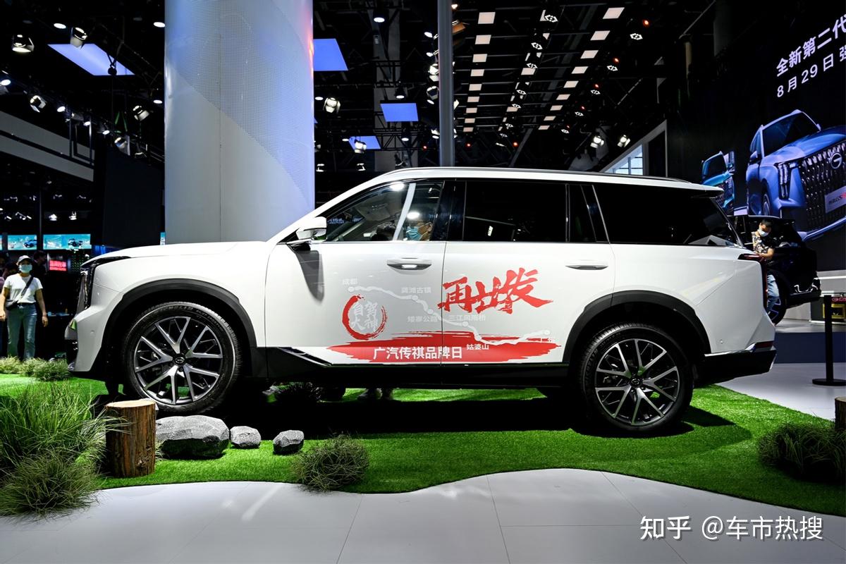 王者再进化，全新第二代GS8强势驾临成都车展 - 知乎