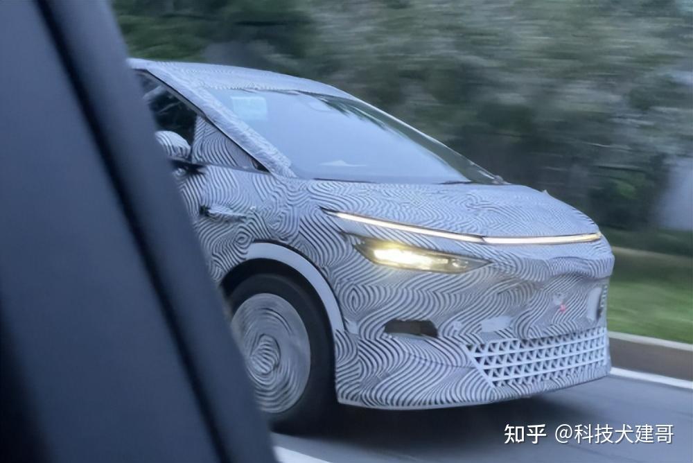 小鹏x9最新谍照曝光;腾势n7高速noa年底首发;纯电保时捷911来了 知乎
