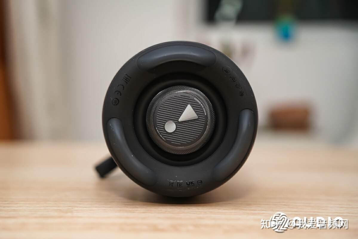 JBL PULSE 5评测：全屏炫彩光效，派对气氛担当，将支持LE Audio - 知乎