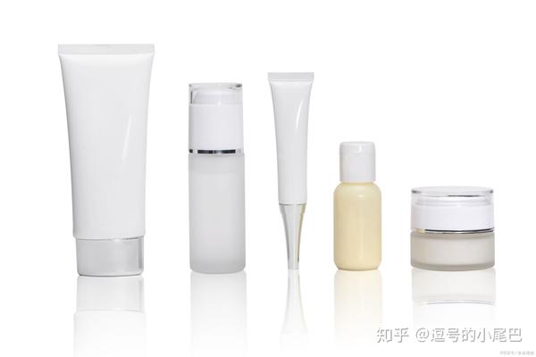 晚上要涂水和乳液吗 晚上护肤该怎么做 知乎