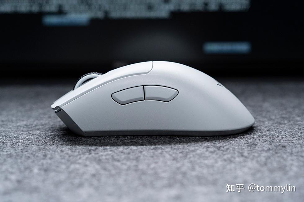 更轻更强更专业 — 雷蛇炼狱蝰蛇 V3 专业版 上手体验 - 知乎