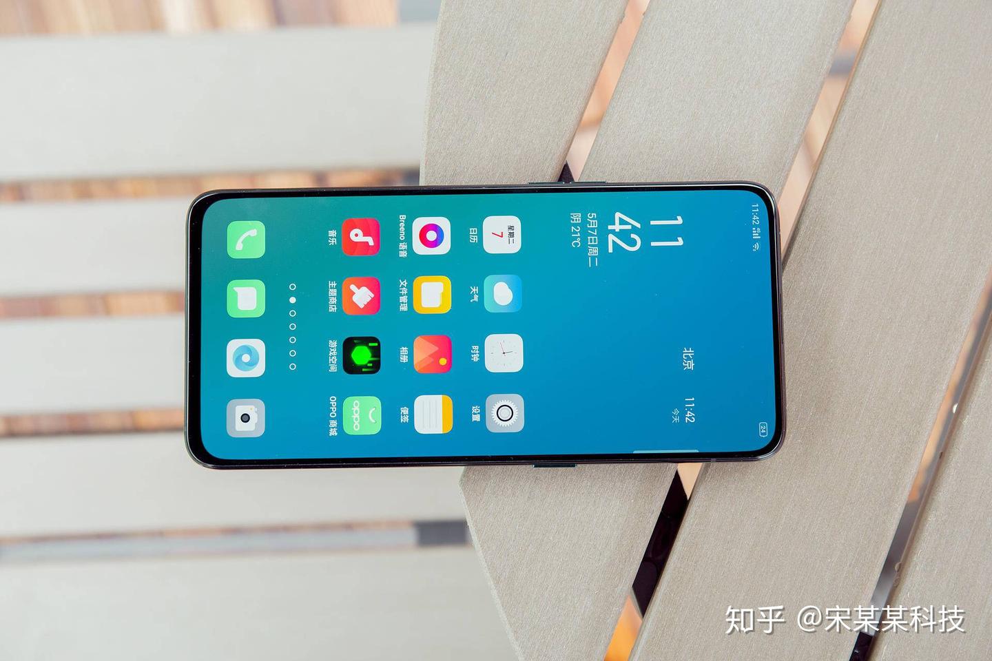 Reno、P30 Pro、S10+颜值大比拼，最便宜的长的最漂亮？ - 知乎