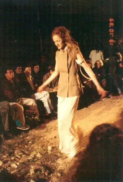 Maison Martin Margiela 1990-1993：与时间嬉戏 - 知乎