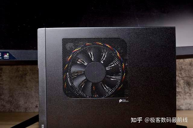 仅iPad大小的mini PC你见过吗？办公娱乐新选择 - 知乎