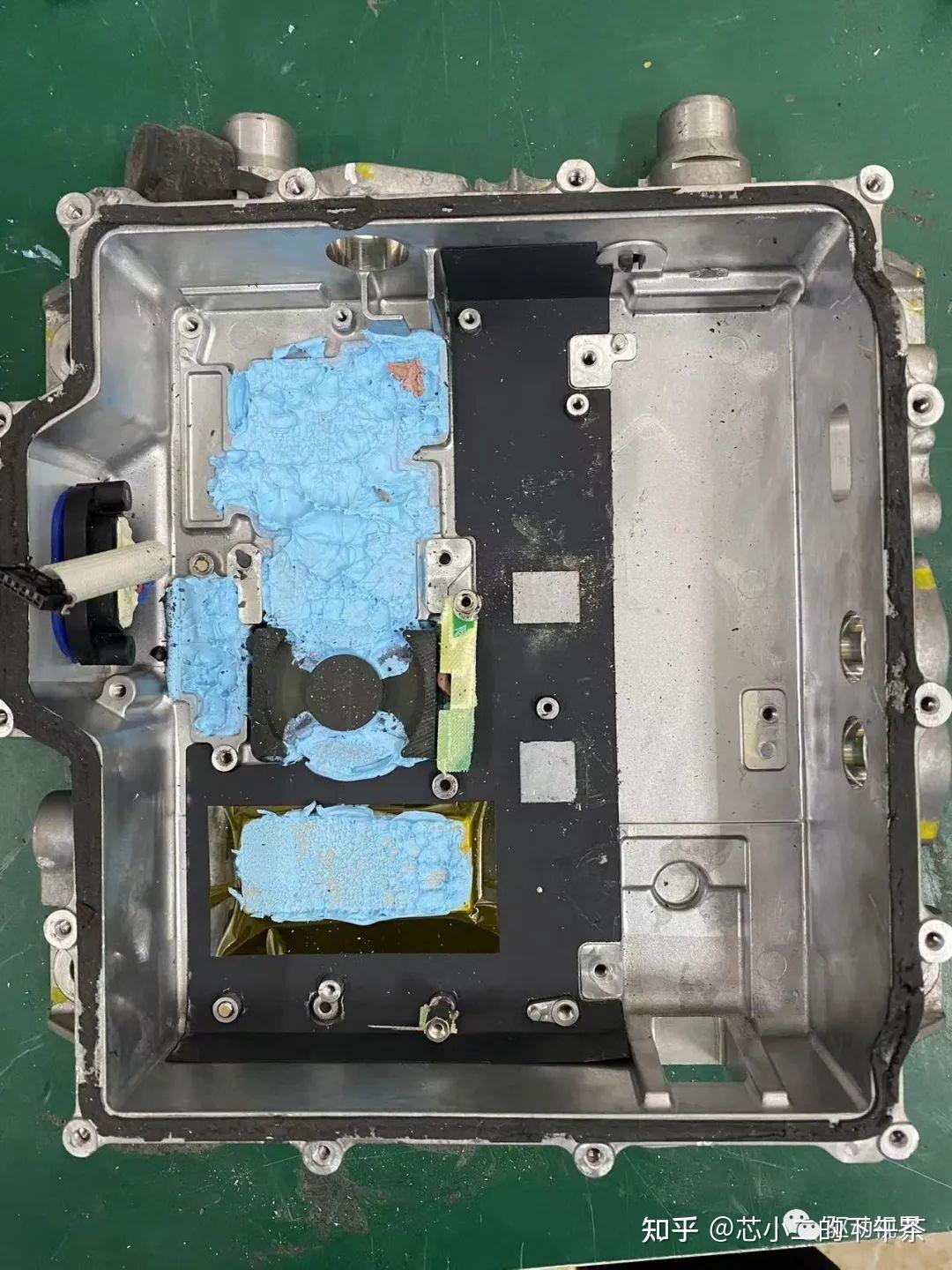 新能源汽车DC/DC变换器及实物拆机图 - 知乎