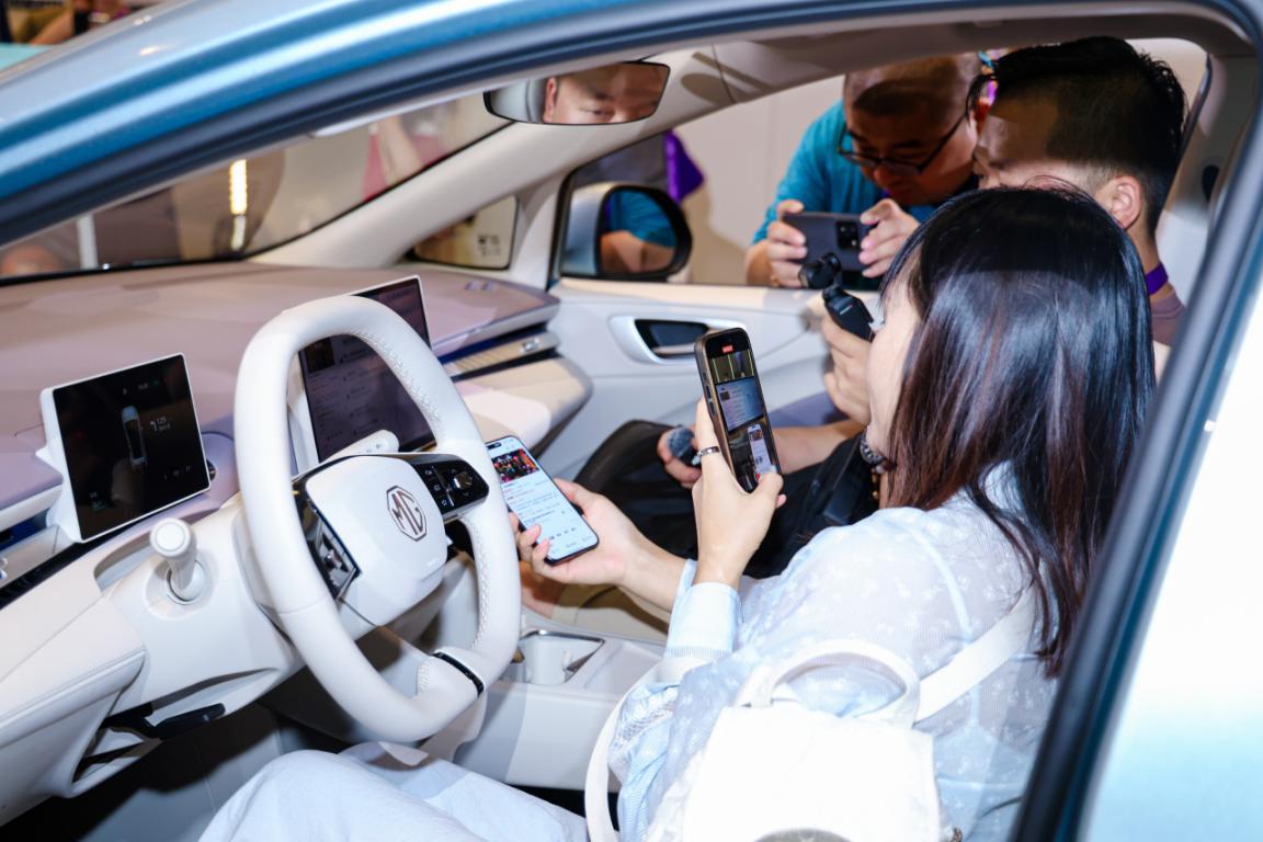 全新名爵MG4正式开启预售：纯电智驱大两厢新标杆，7.38万元起引爆市场 - 知乎