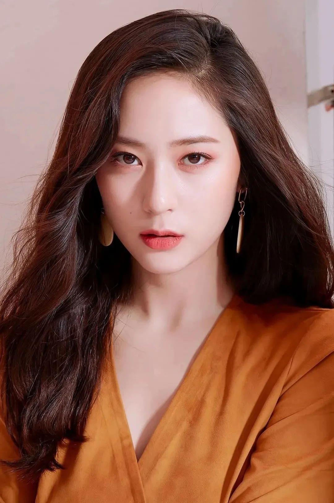 郑秀晶要来国内营业了吗？从今天开始期待 - 知乎