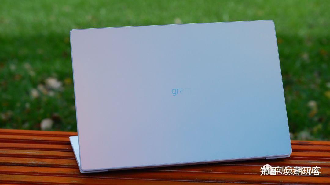 极致轻长续航，外观提升巨大! LG gram Style 2023首发快速评测 - 知乎