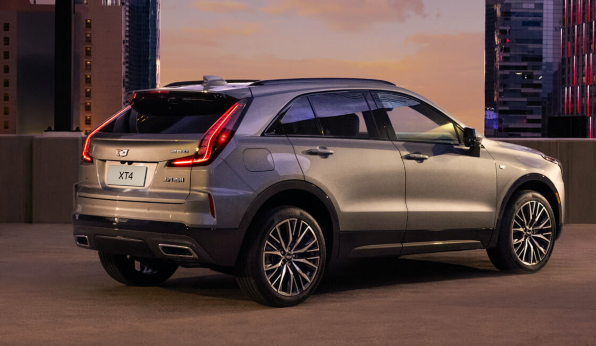 入门降3万多，凯迪拉克新款XT4仅22.97万元起 - 知乎