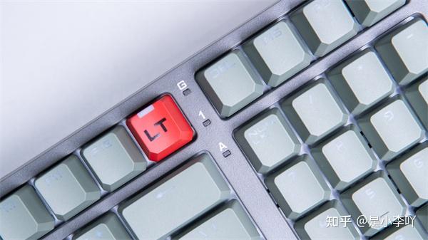 双飞燕机械键盘血手幽灵3玩家3 T98开箱使用评测：3段变速 - 知乎