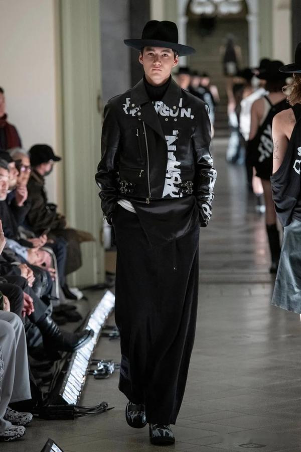 秀场 | Takahiromiyashita The Soloist 2023 秋季东京时装秀 - 知乎