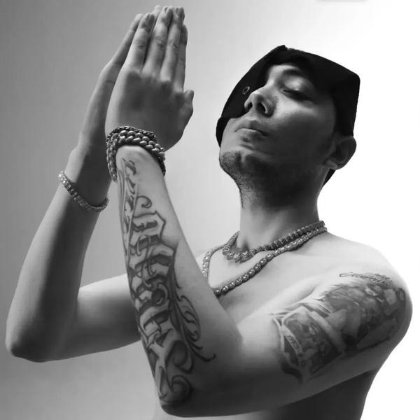 解构定义WEST能量，AThree十城巡演「Project A」后六城燥场公布！ - 知乎