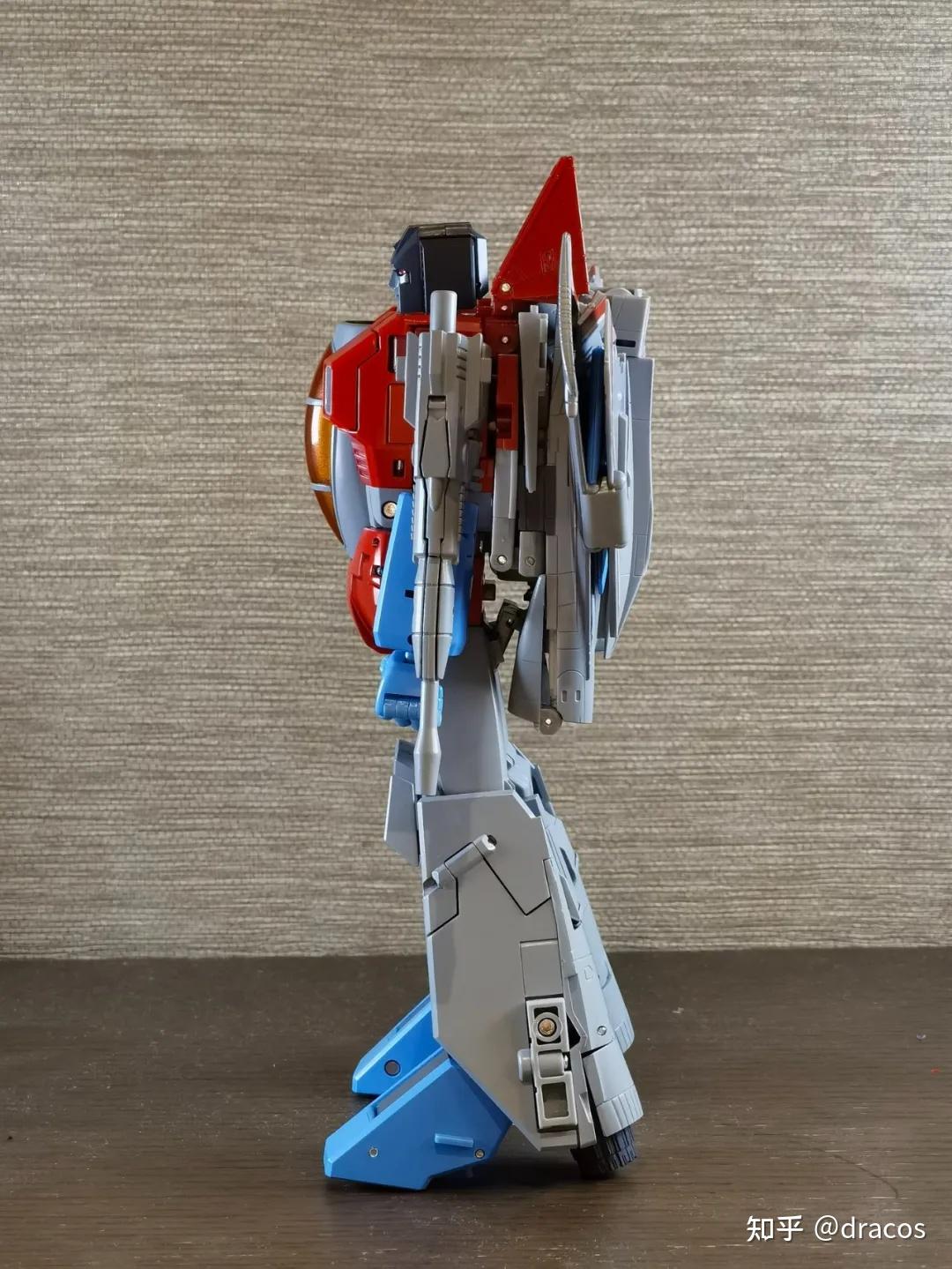 可能是今年最重磅的变形金刚——MP52红蜘蛛开箱 - 知乎