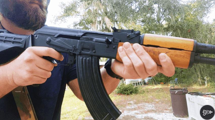 AK型号：卡拉什尼科夫步枪终极指南 - 知乎