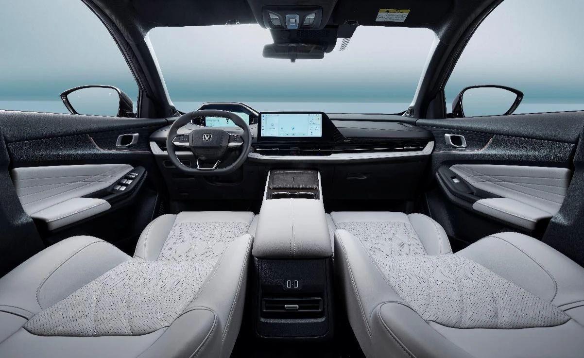 7.99万买插混SUV！长安第三代CS55PLUS PHEV上市 - 知乎